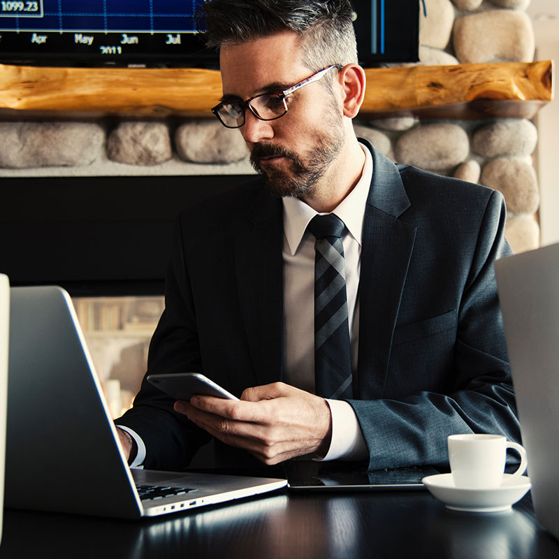 Government announces record high employment rate - Apex